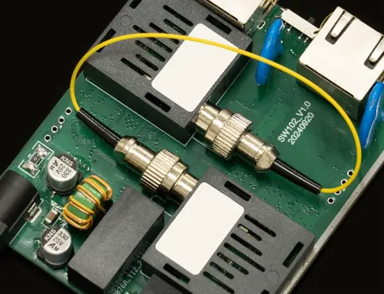 OPT ISO BOX | TOP WING Cybersound Group